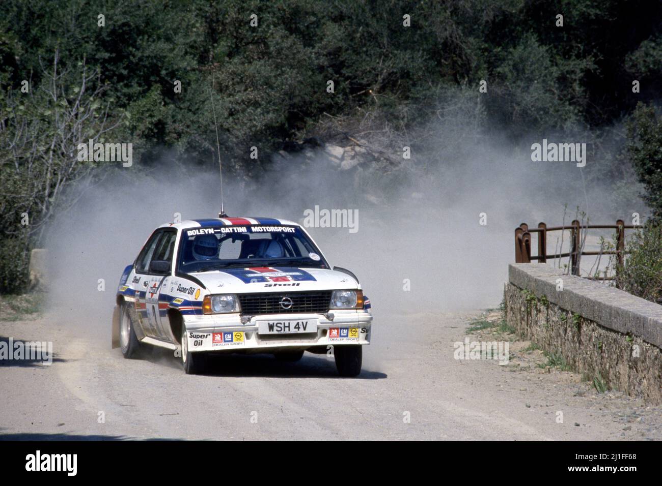 Jimmy McRae (GBR) Ian Grindrod (GBR) Opel Ascona 400 Gr4 Rothmans Opel ...