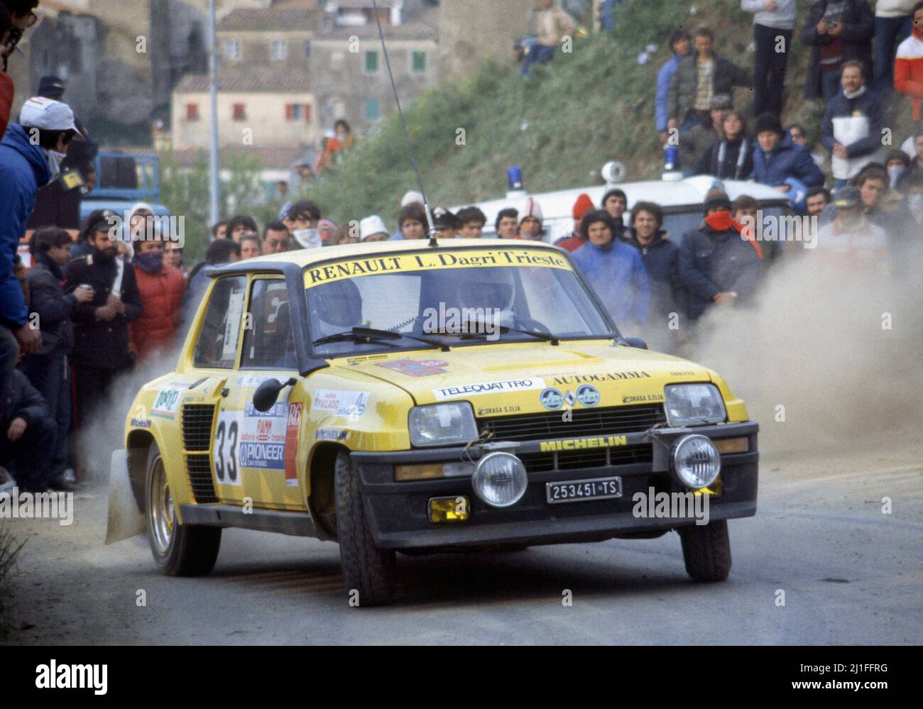 Livio Lupidi (ITA) Arles Montenesi (ITA) Renault 5 Turbo Gr4 Scuderia ...