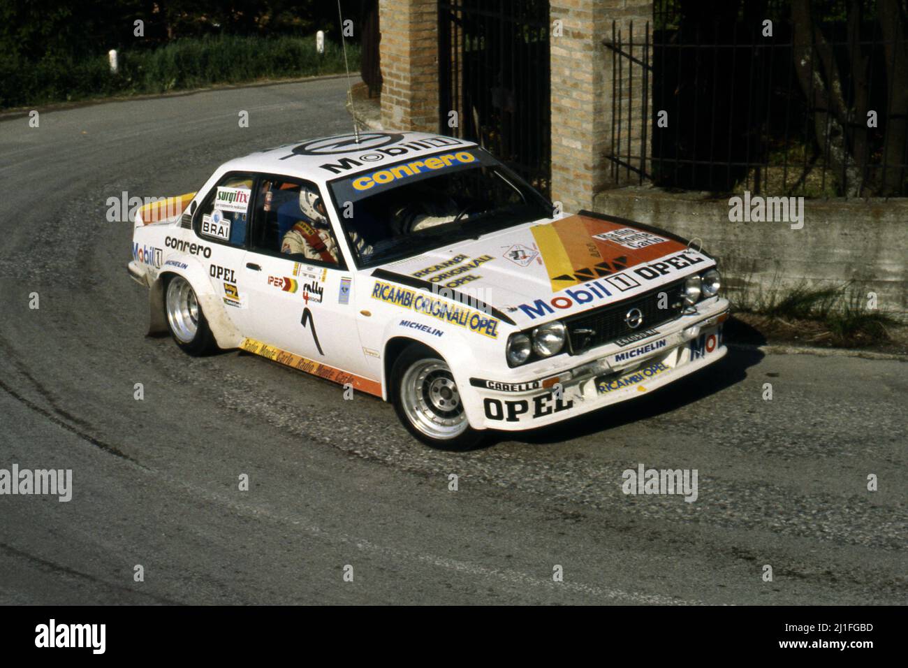 Antonio Tony Fassina (ITA) Roberto Rudy Dal Pozzo (ITA) Opel Ascona 400 ...