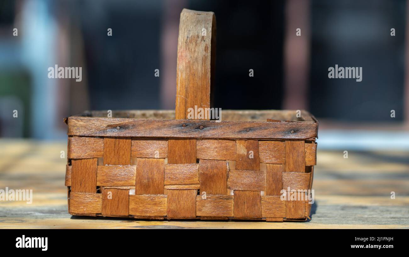 Handmade small woven wooden basket Stock Photo - Alamy
