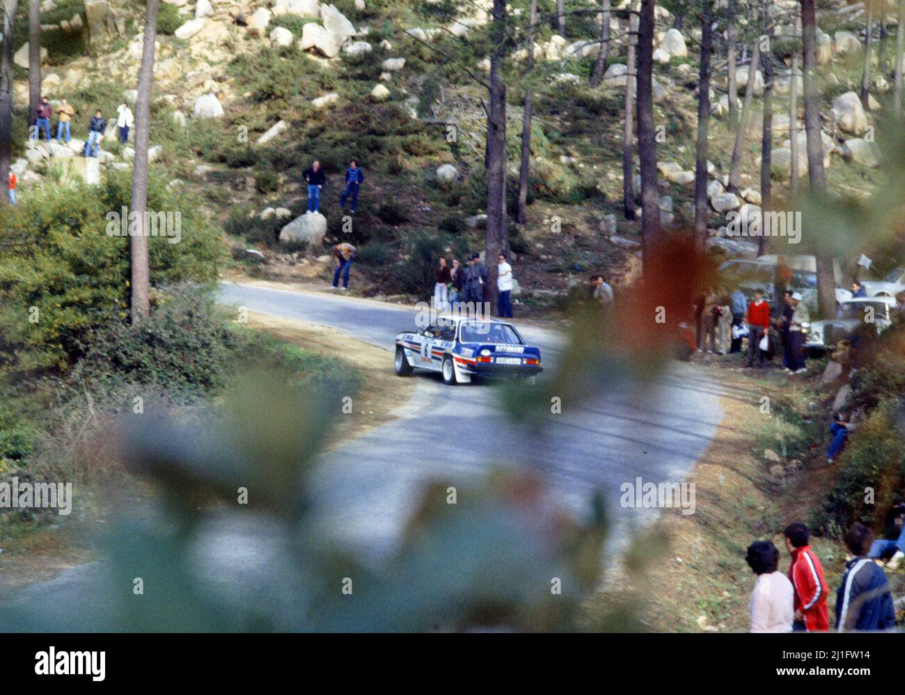 Henri Toivonen (FIN) Fred Gallagher (GBR) Opel Ascona 400 Gr4 Rothmans ...