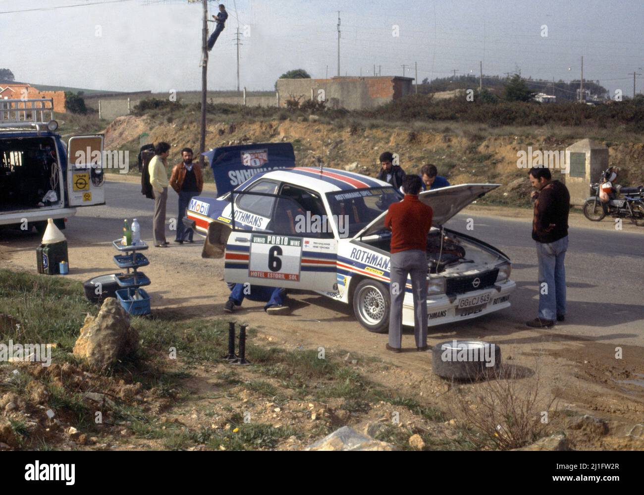 Henri Toivonen (FIN) Fred Gallagher (GBR) Opel Ascona 400 Gr4 Rothmans ...