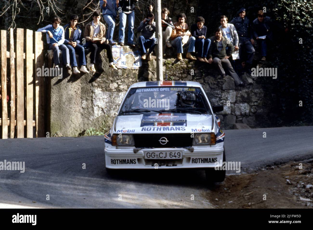 Henri Toivonen (FIN) Fred Callagher (GBR) Opel Ascona 400 Gr4 Rothmans ...