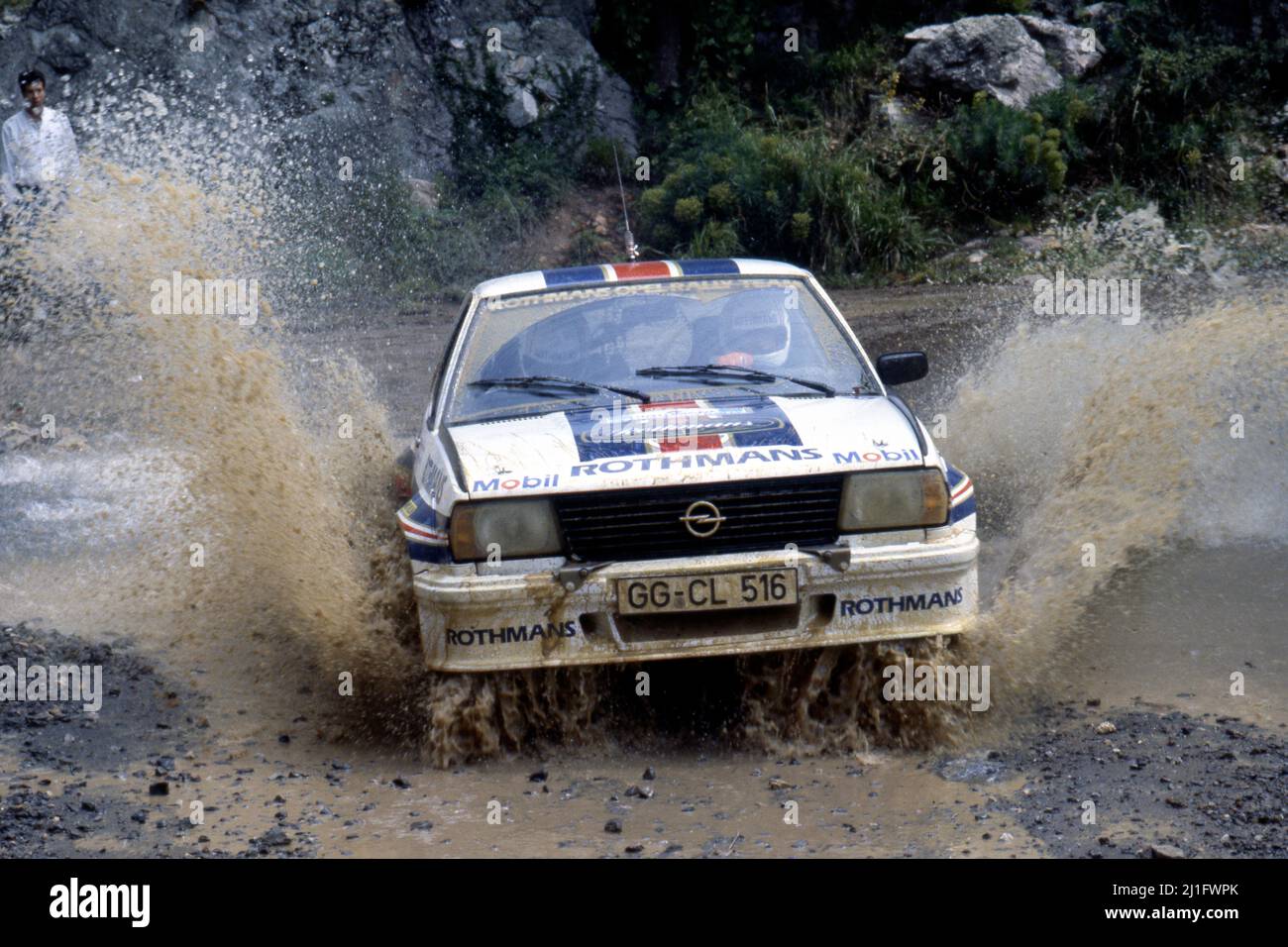 Henri Toivonen (FIN) Fred Callagher (GBR) Opel Ascona 400 Gr4 Rothmans ...