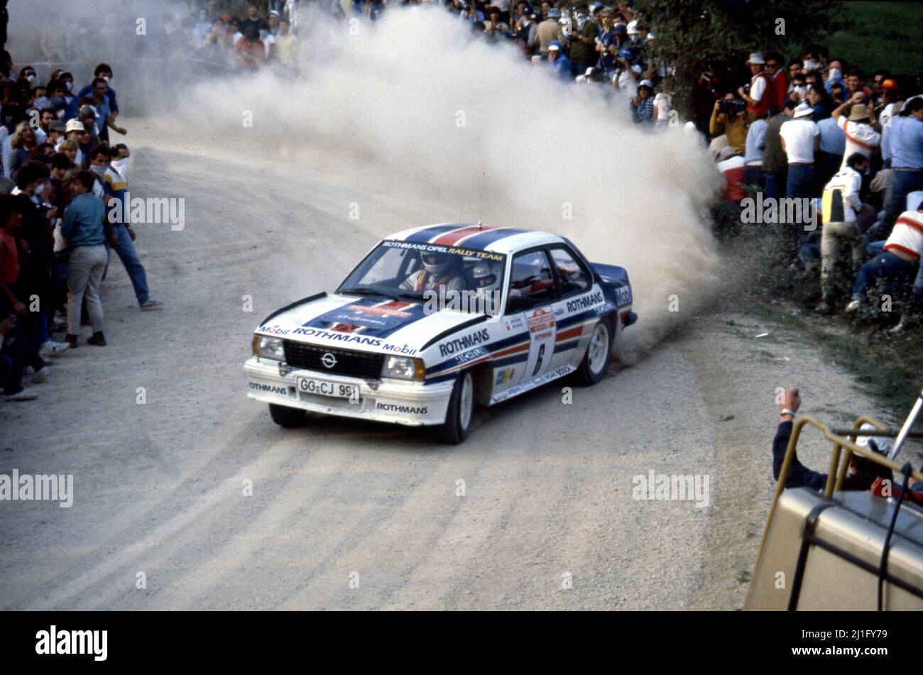 Henri Toivonen (FIN) Fred Callagher (GBR) Opel Ascona 400 Gr4 Rothmans ...