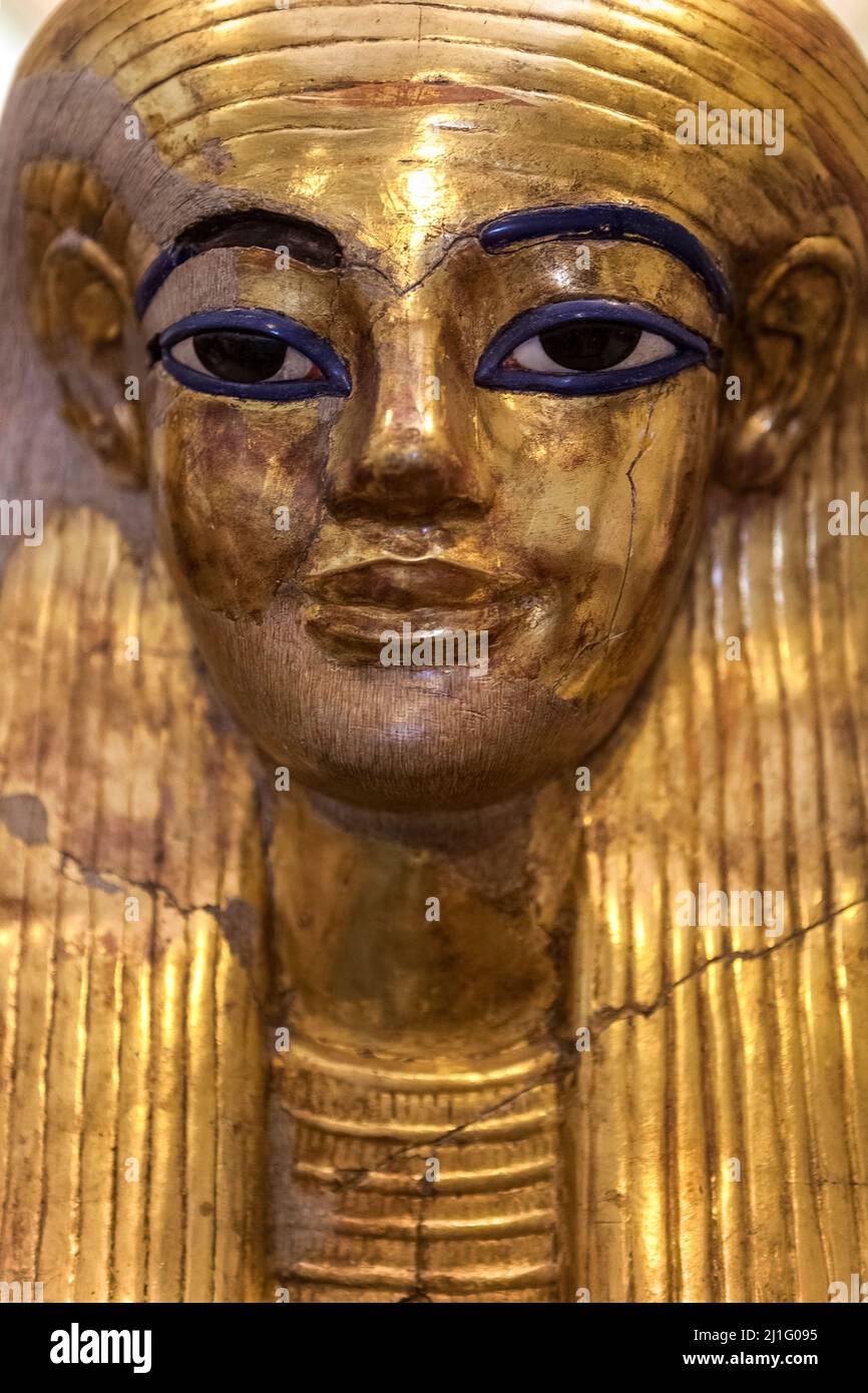 Egyptian death mask hi-res stock photography and images - Alamy