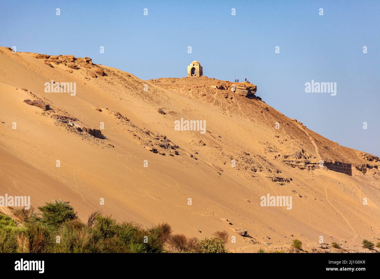 Qubbet el-Hawa hilltop shrine on the west bank of the Nile in Aswan ...