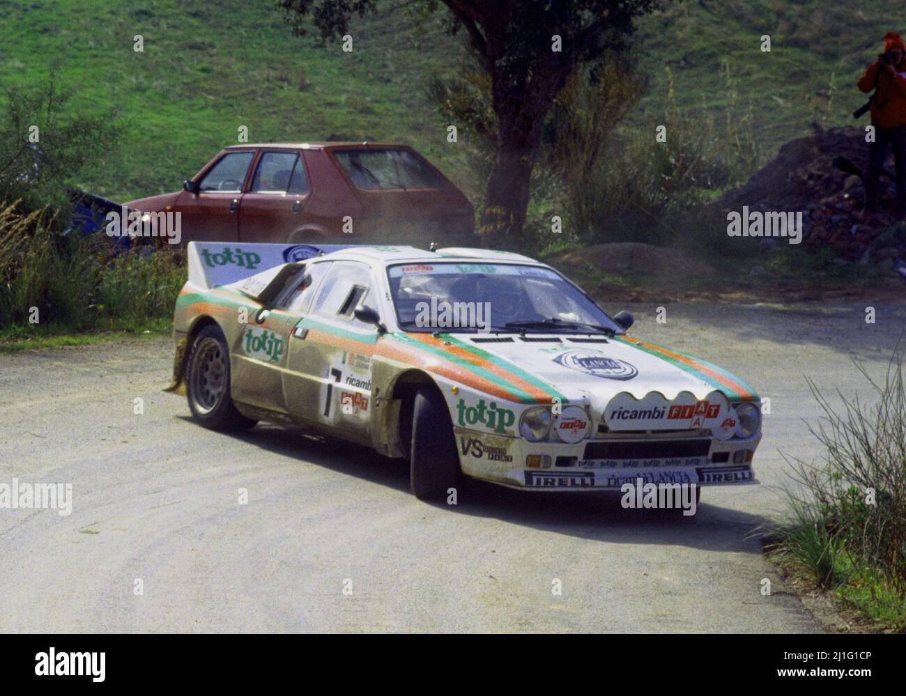 Carlo Capone (ITA) Luigi Pirollo (ITA) Lancia Rally 037 GrB Jolly Club ...