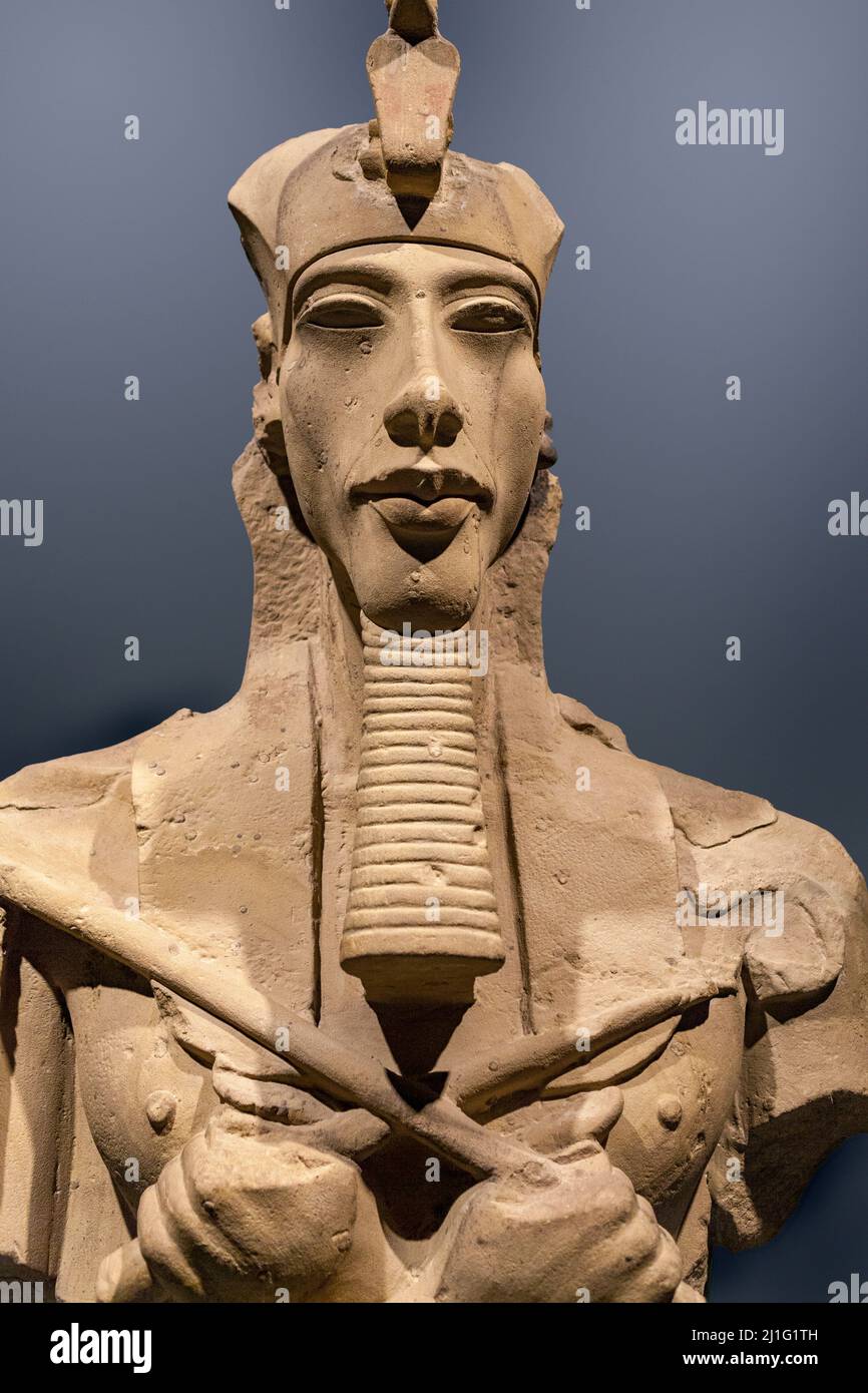 Sandstone statue of the pharaoh Akhenaten, Luxor Museum Stock Photo - Alamy