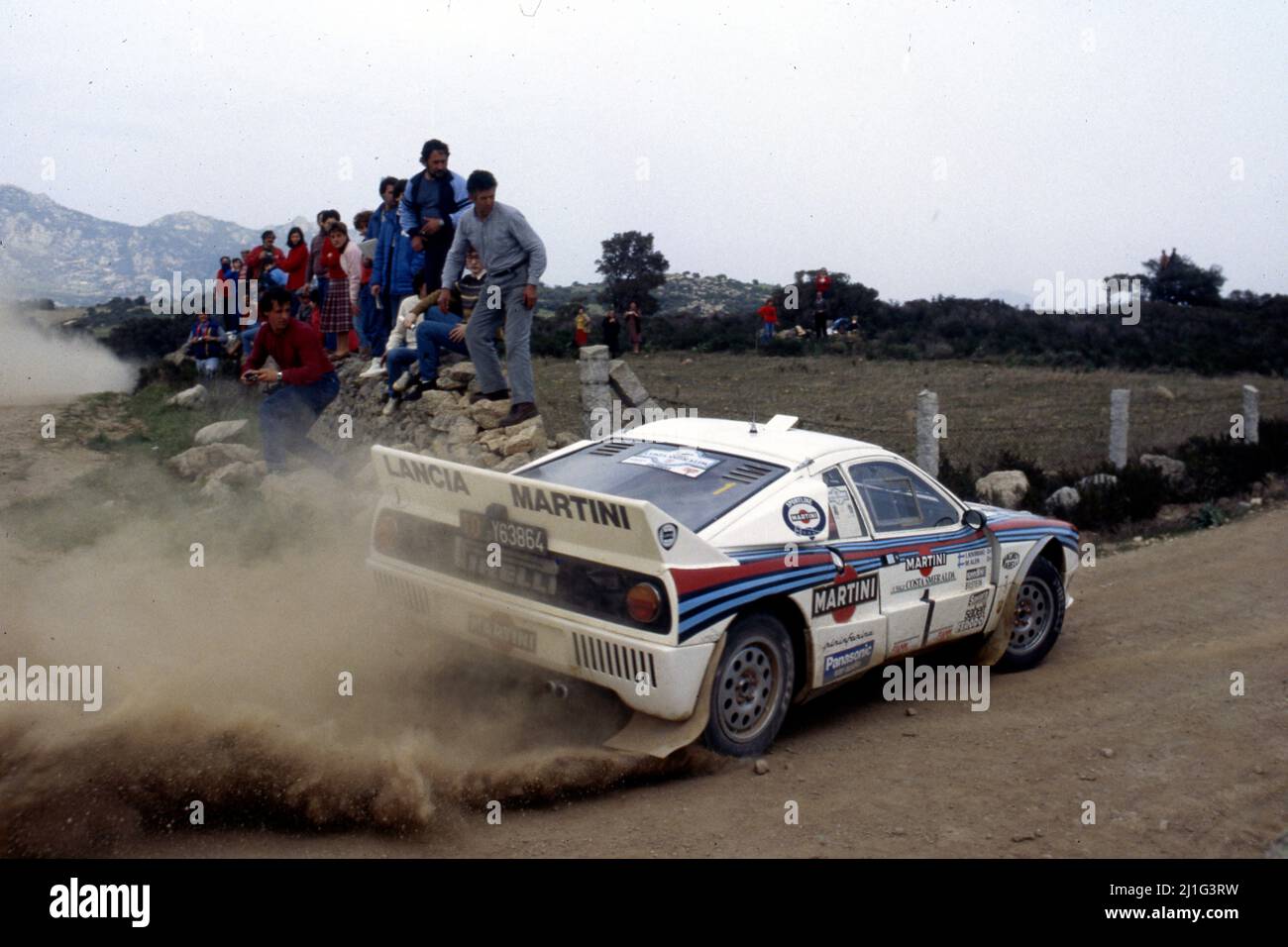 Markku Alen (FIN) Ilkka Kivimaki (FIN) Lancia Rally 037 GrB Martini ...