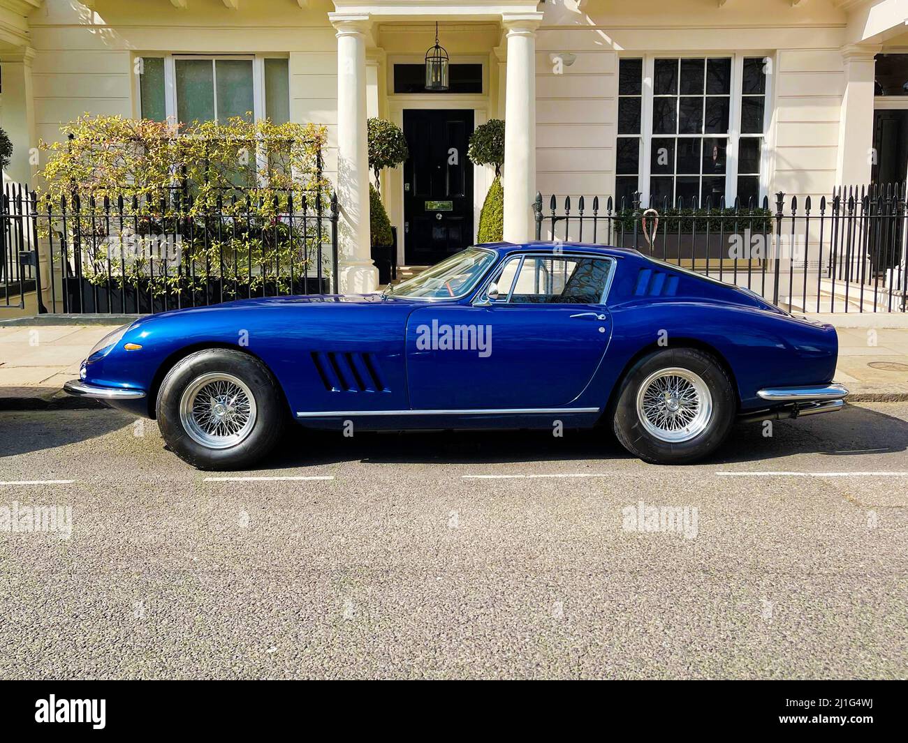 Tank capacity 94 litres hi-res stock photography and images - Alamy