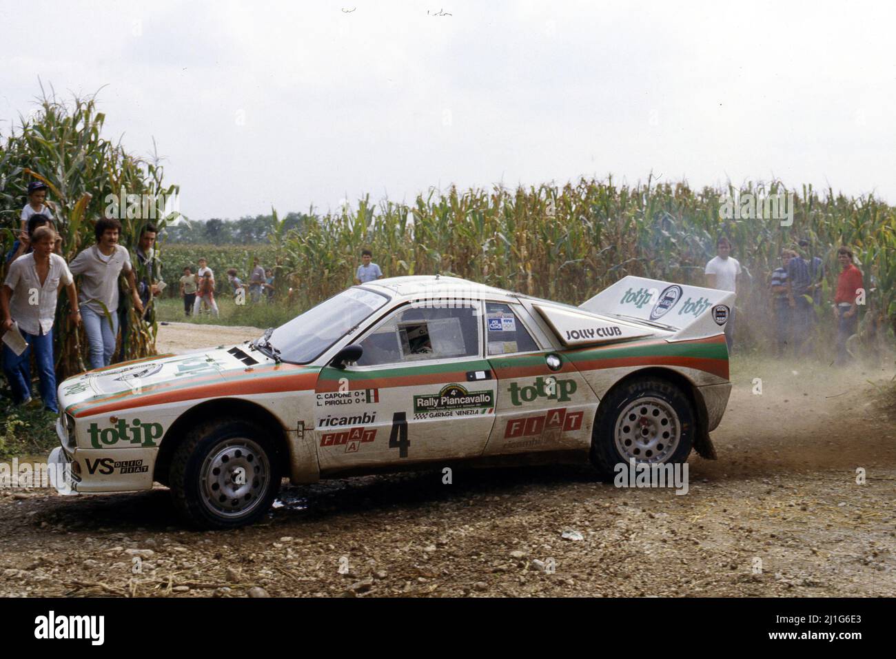 Carlo Capone (ITA) Luigi Pirollo (ITA) Lancia Rally 037 GrB Jolly Club ...