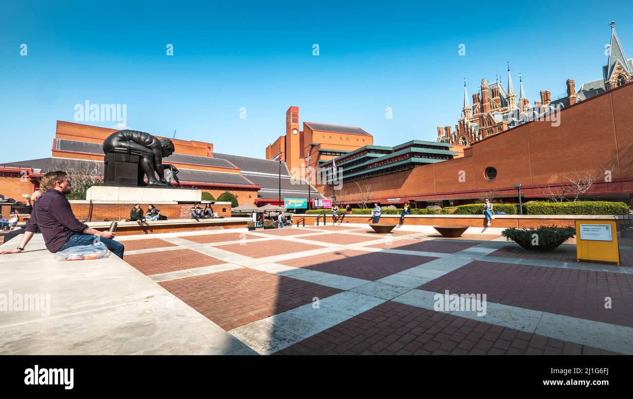 The British Library, London. A bright Spring day in the courtyard of ...