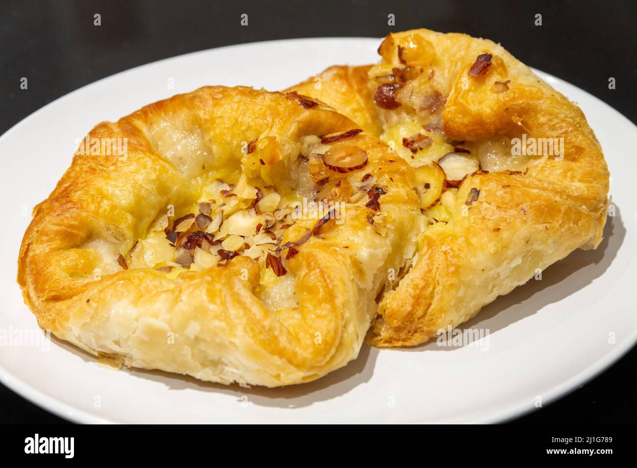 Danish pastry custard hi-res stock photography and images - Alamy