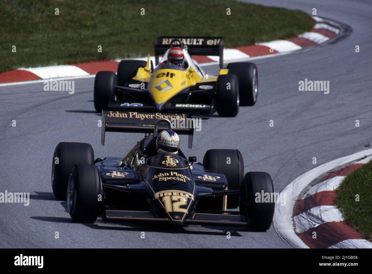 Nigel Mansell (GBR) Lotus 94T Renault Stock Photo - Alamy