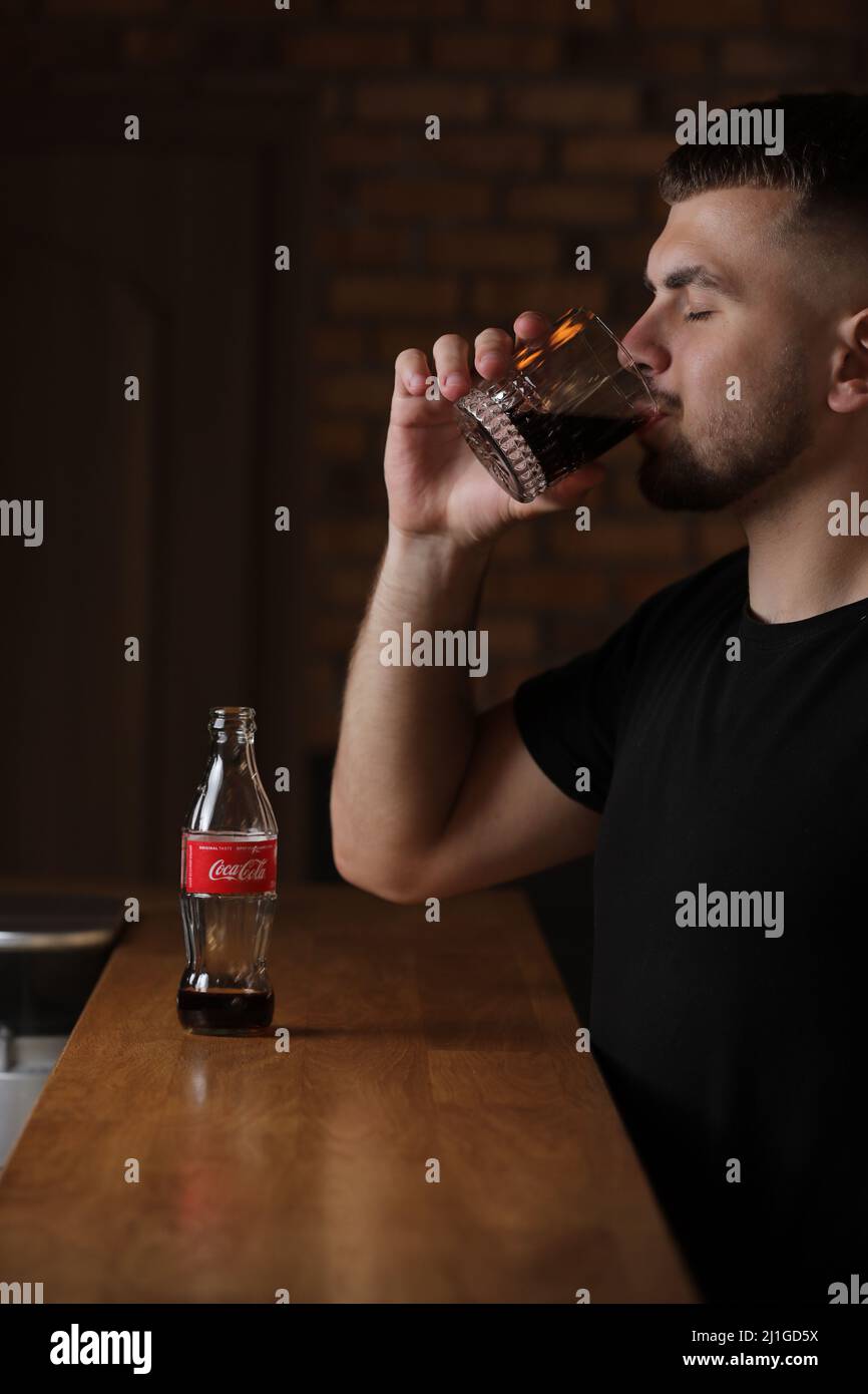 Coca cola formula hi-res stock photography and images - Alamy