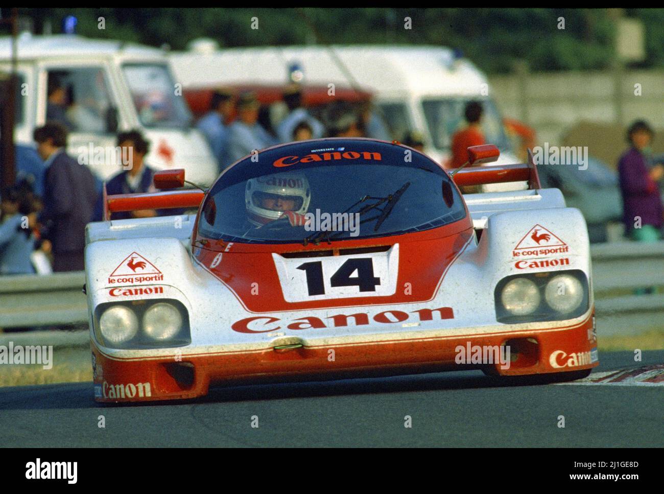 Jonathan Palmer (GBR) Jan Lammers (NED) Richard Lloyd (GBR) Porsche 956 ...