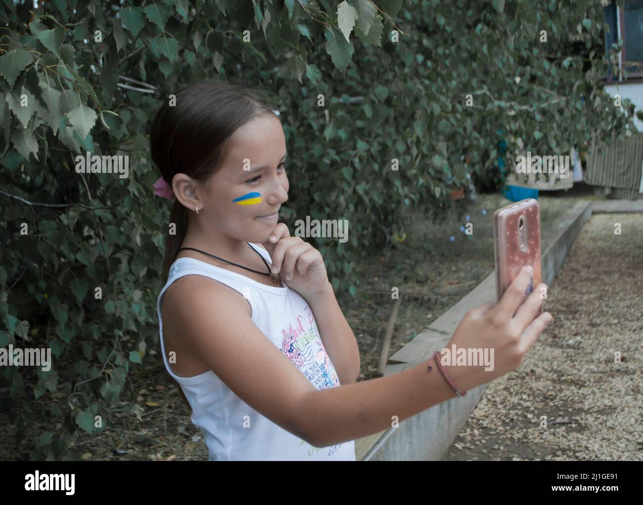 Ukrainian face paint hi-res stock photography and images - Alamy