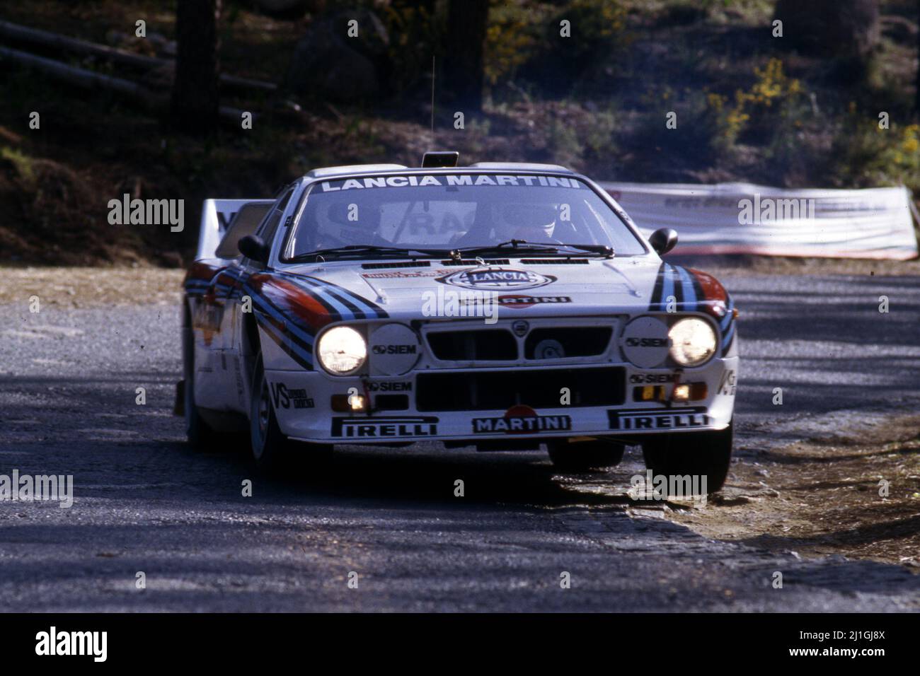 Walter Rohrl (GER) Christian Geistdorfer (GER) Lancia Rally 037 GrB ...