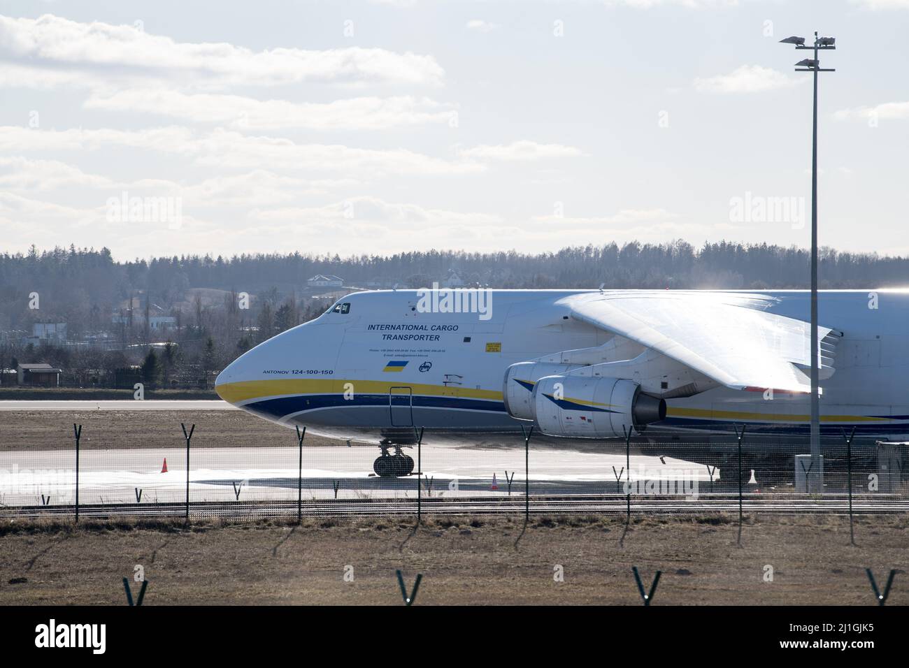 Russian strategic airlift jet aircraft Antonov An-124-100M Ruslan owned ...