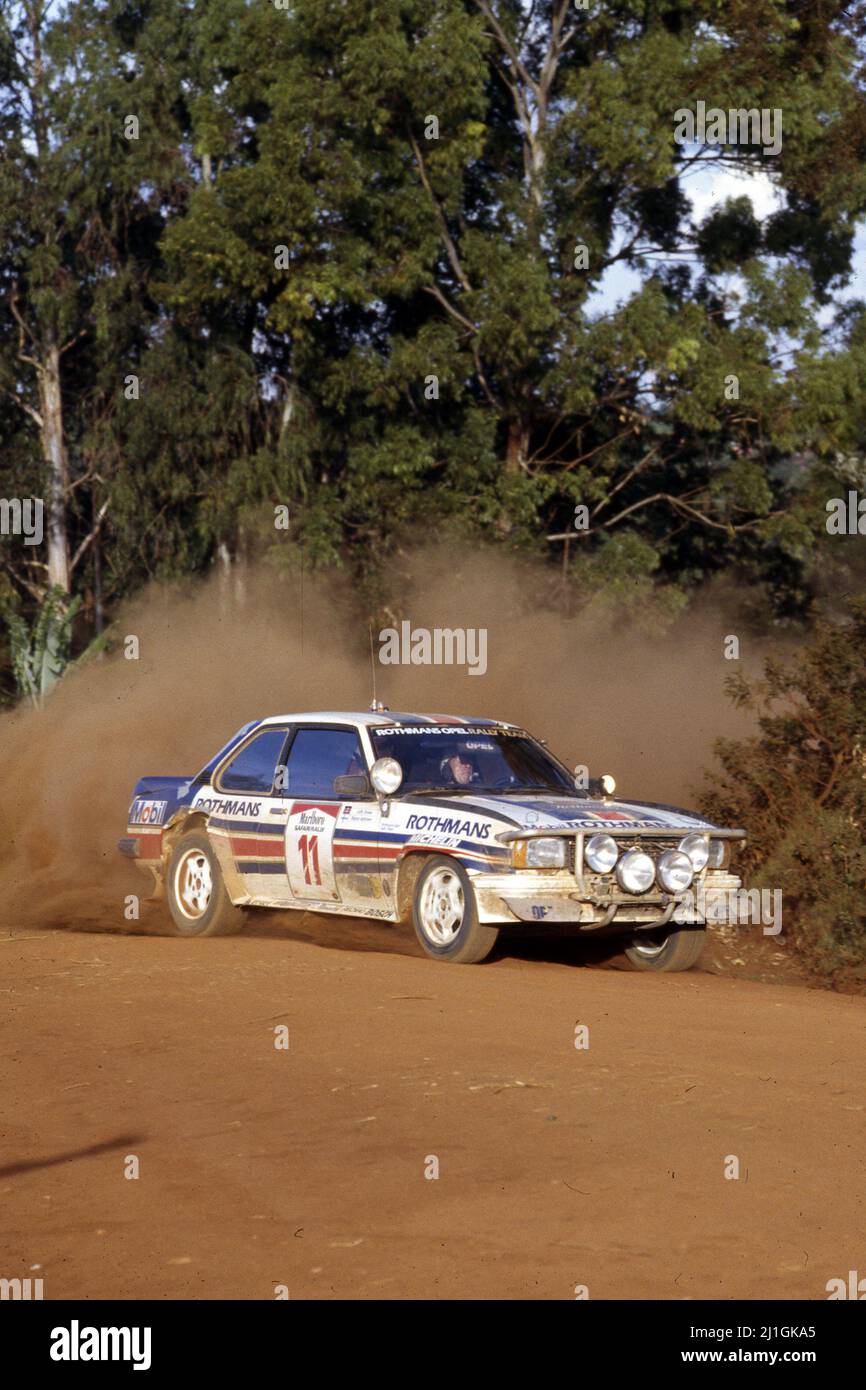 Rauno Aaltonen (FIN) Lofty Drews (EAK) Opel Ascona 400 GrB Rothmans ...