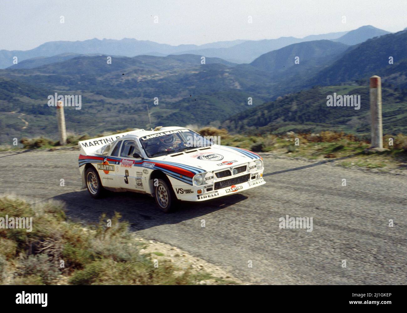 Markku Alen (FIN) Ilkka Kivimaki (FIN) Lancia Rally 037 GrB Martini ...