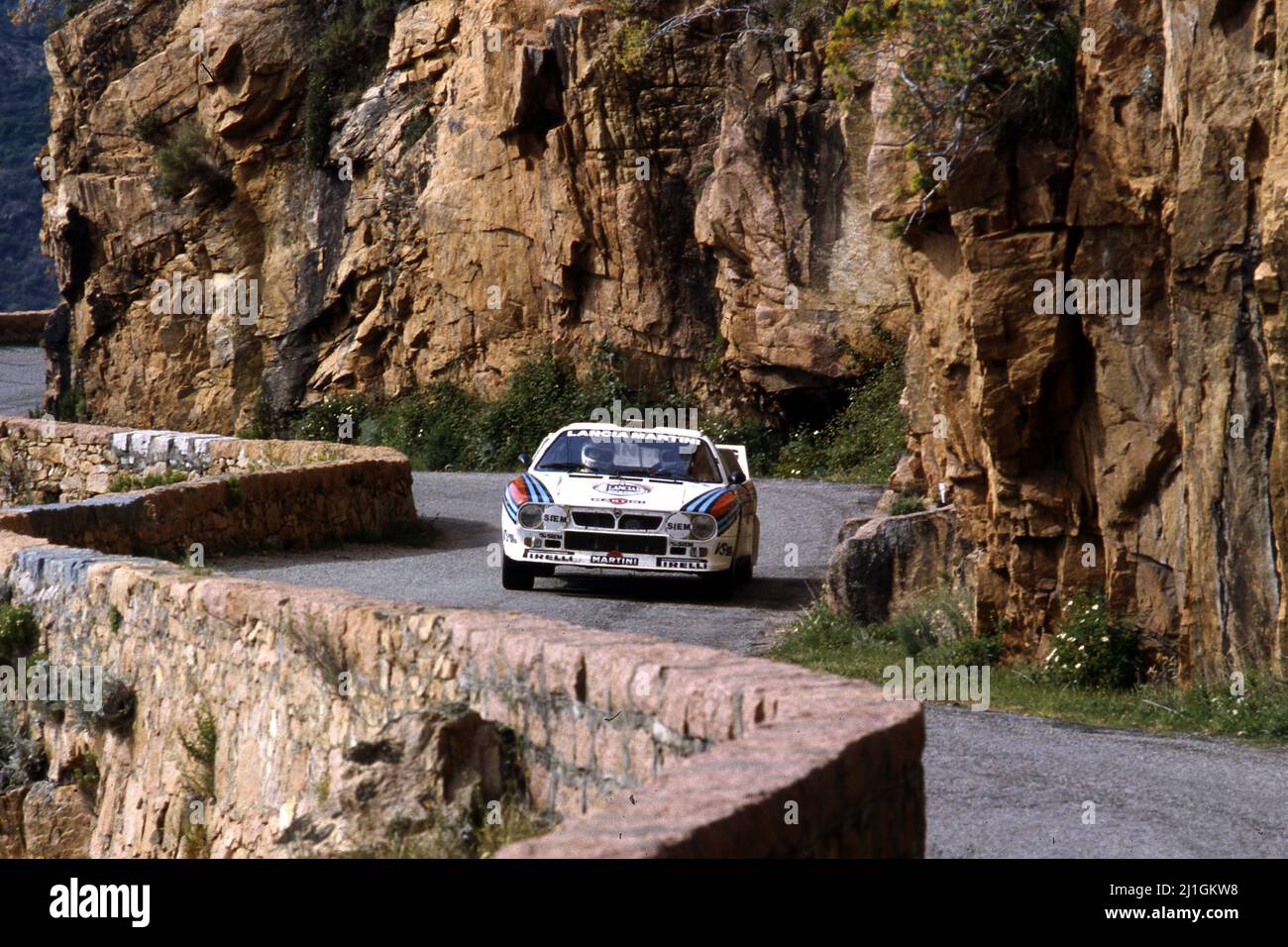 Walter Rohrl (GER) Christian Geistdorfer (GER) Lancia Rally 037 GrB ...