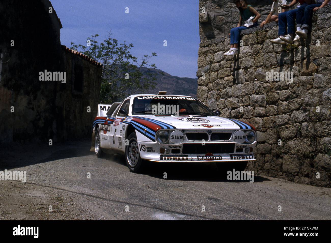 Walter Rohrl (GER) Christian Geistdorfer (GER) Lancia Rally 037 GrB ...
