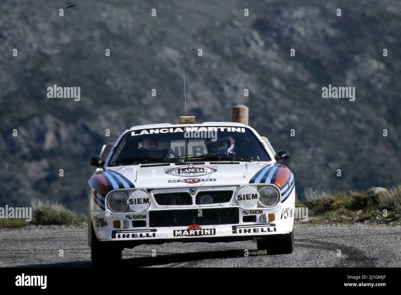 Markku Alen (FIN) Ilkka Kivimaki (FIN) Lancia Rally 037 GrB Martini ...
