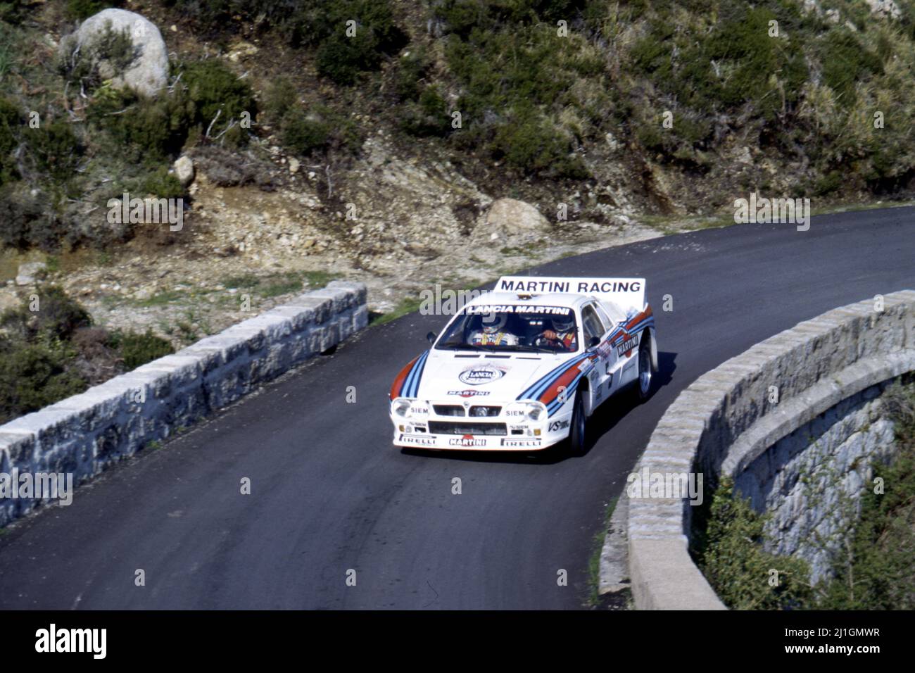 Markku Alen (FIN) Ilkka Kivimaki (FIN) Lancia Rally 037 GrB Martini ...