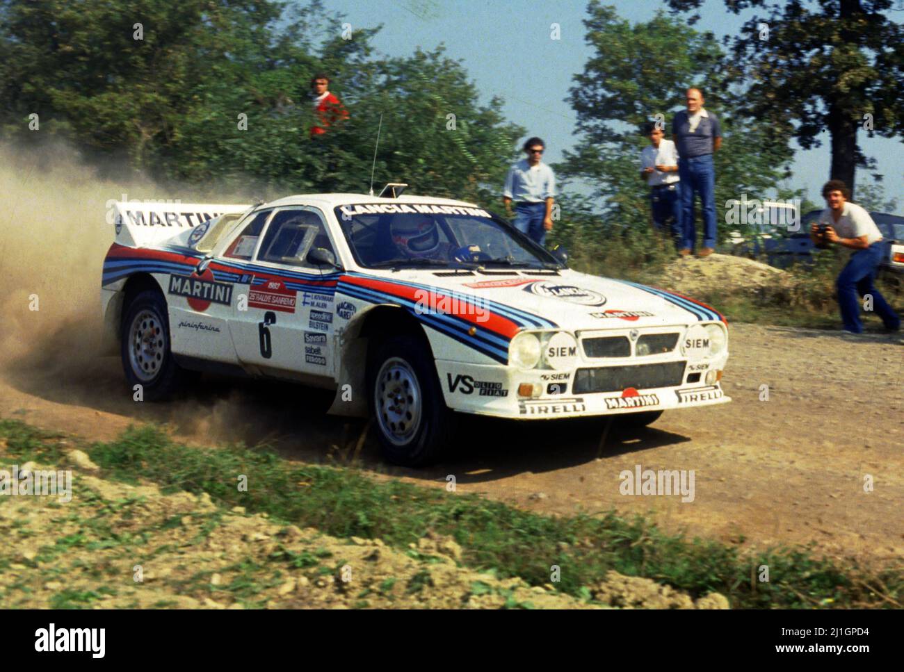 Markku Alen (FIN) Ilkka Kivimaki (FIN) Lancia Rally 037 GrB Martini ...