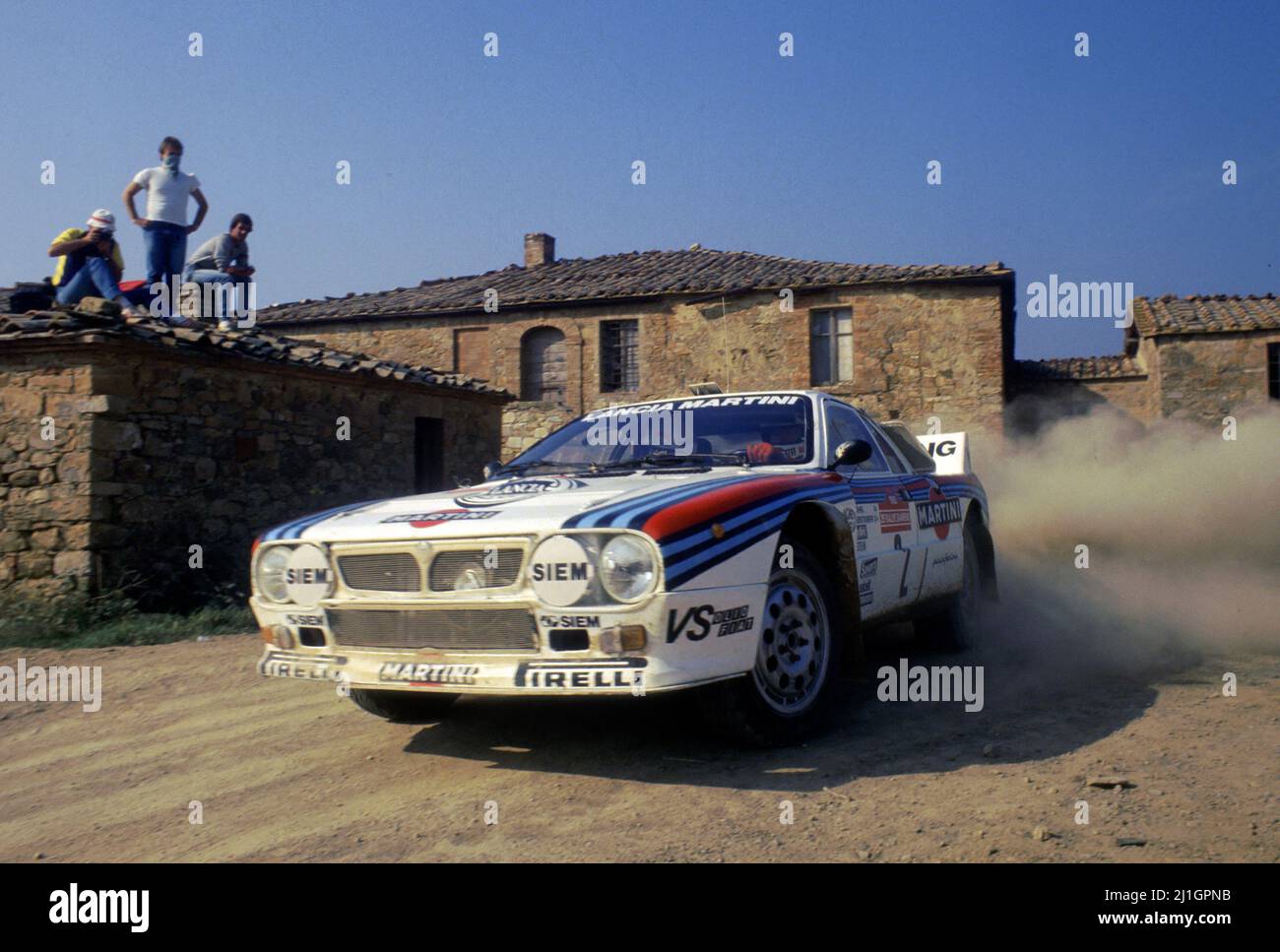 Walter Rohrl (GER) Christian Geistdorfer (GER) Lancia Rally 037 GrB ...