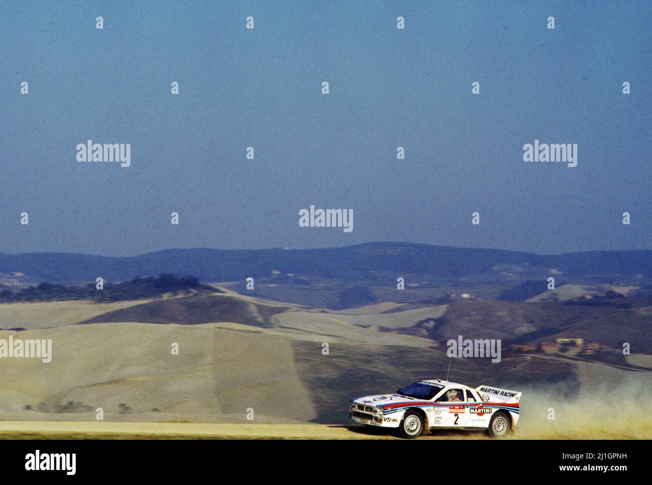 Walter Rohrl (GER) Christian Geistdorfer (GER) Lancia Rally 037 GrB ...