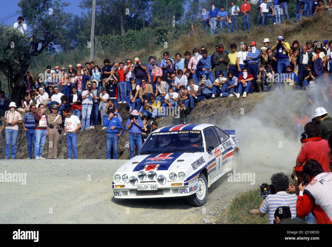 Ari Vatanen (FIN) Terry Harryman (GBR) Opel Manta 400 GrB Rothmans Opel ...