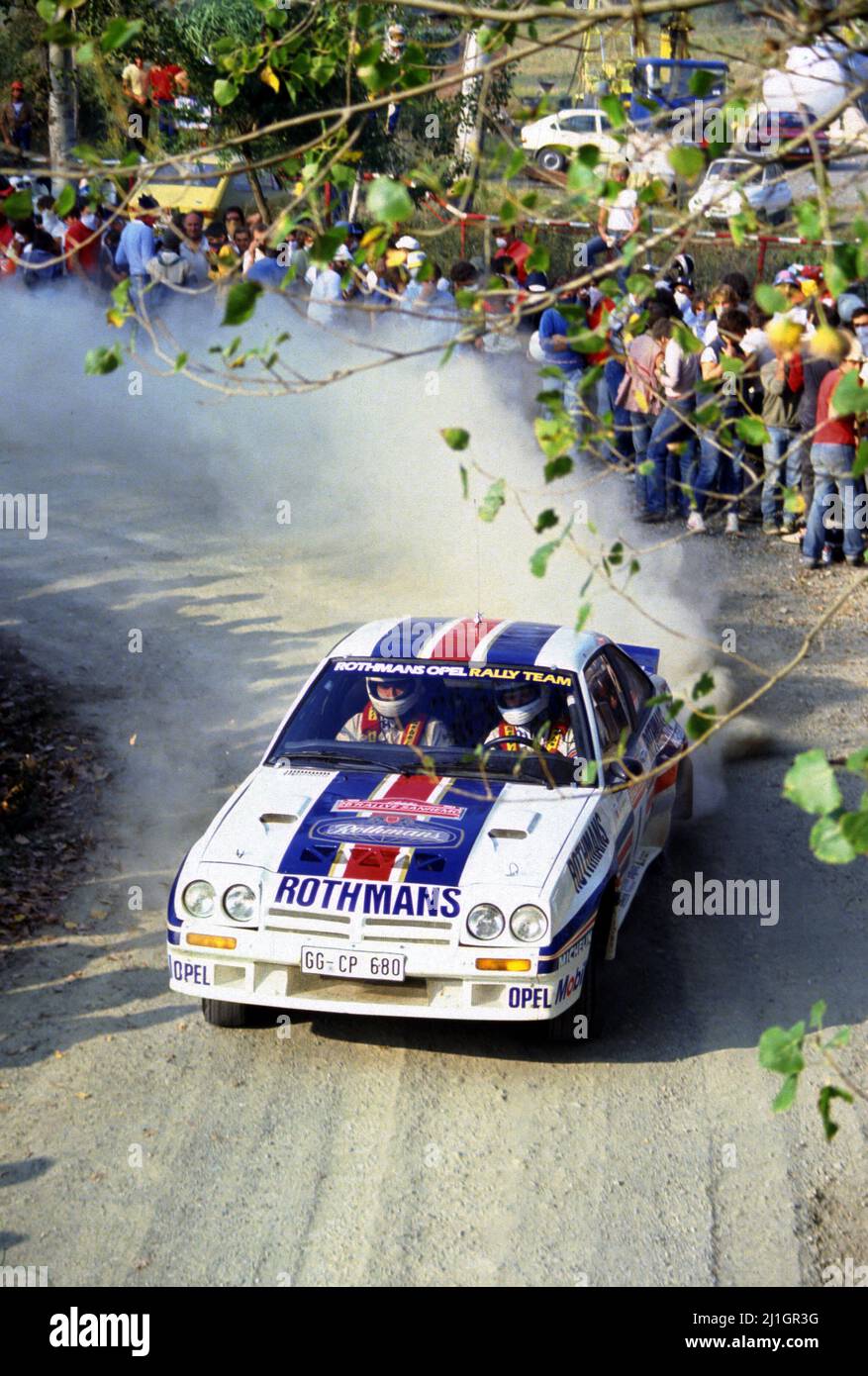 Ari Vatanen (FIN) Terry Harryman (GBR) Opel Manta 400 GrB Rothmans Opel ...