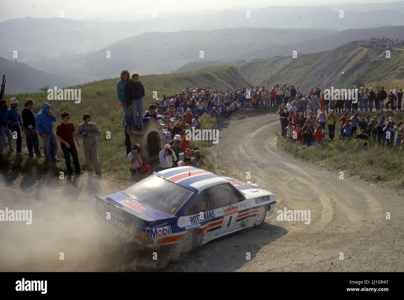 Ari Vatanen (FIN) Terry Harryman (GBR) Opel Manta 400 GrB Rothmans Opel ...