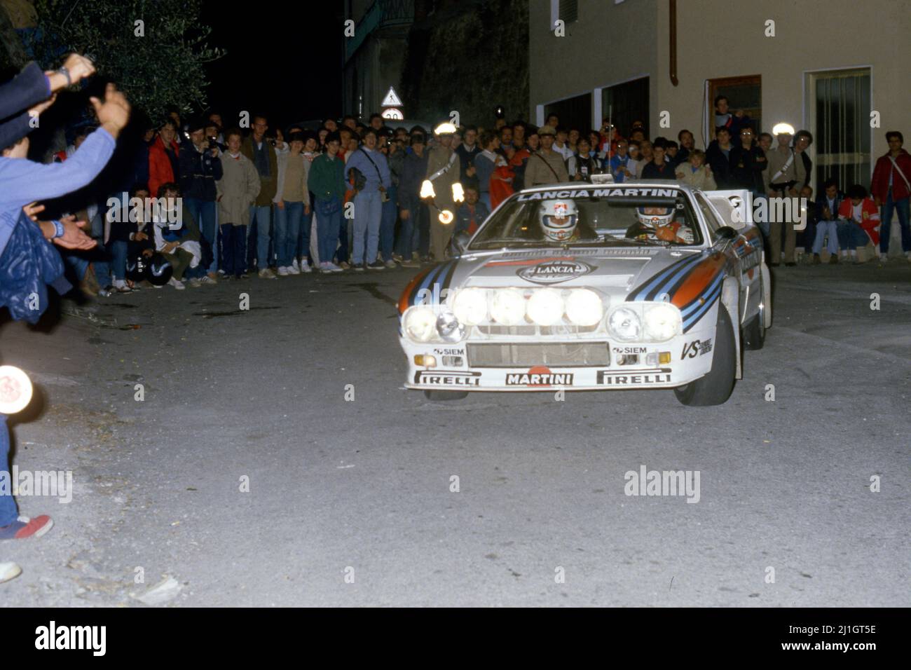 Walter Rohrl (GER) Christian Geistdorfer (GER) Lancia Rally 037 GrB ...