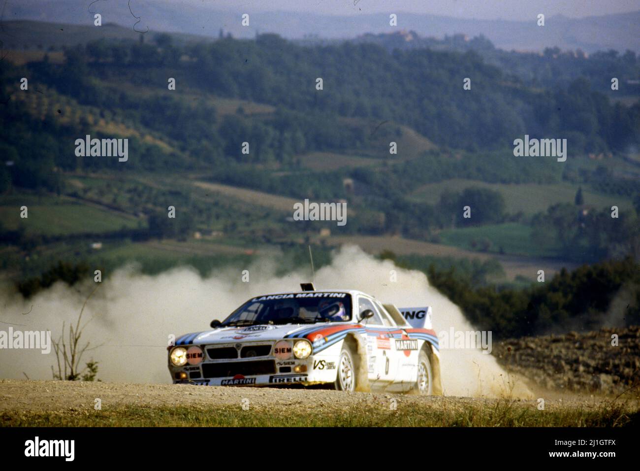 Markku Alen (FIN) Ilkka Kivimaki (FIN) Lancia Rally 037 GrB Martini ...