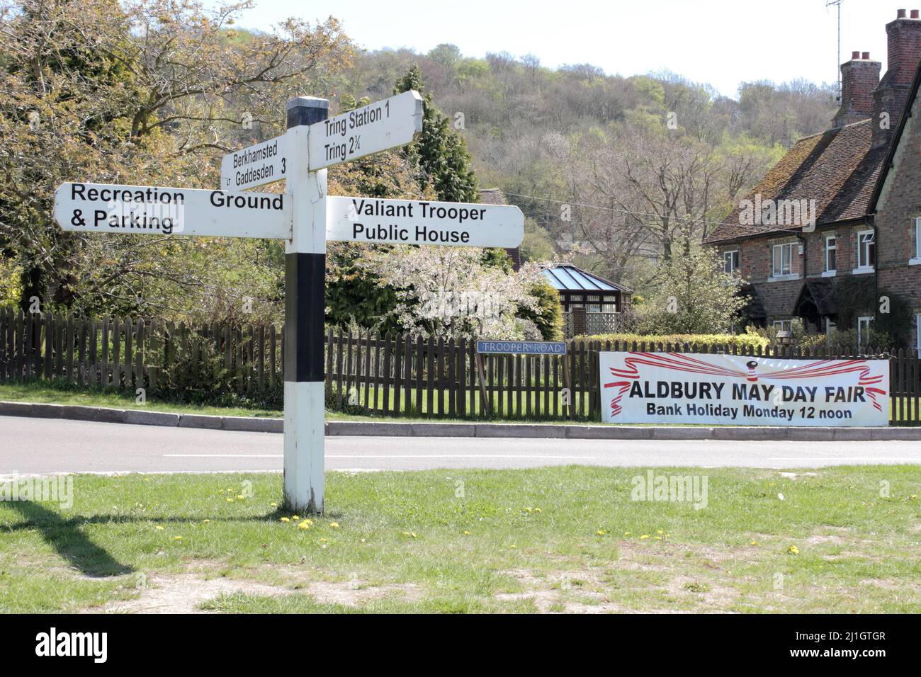 May Day Celebrations & Road Directions Signs, Aldbury Village in Spring ...