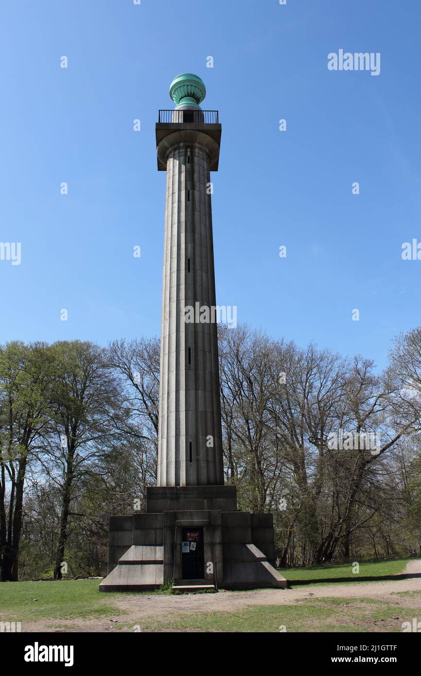 The Bridgewater Monument, The National Trust Ashridge Estate near ...