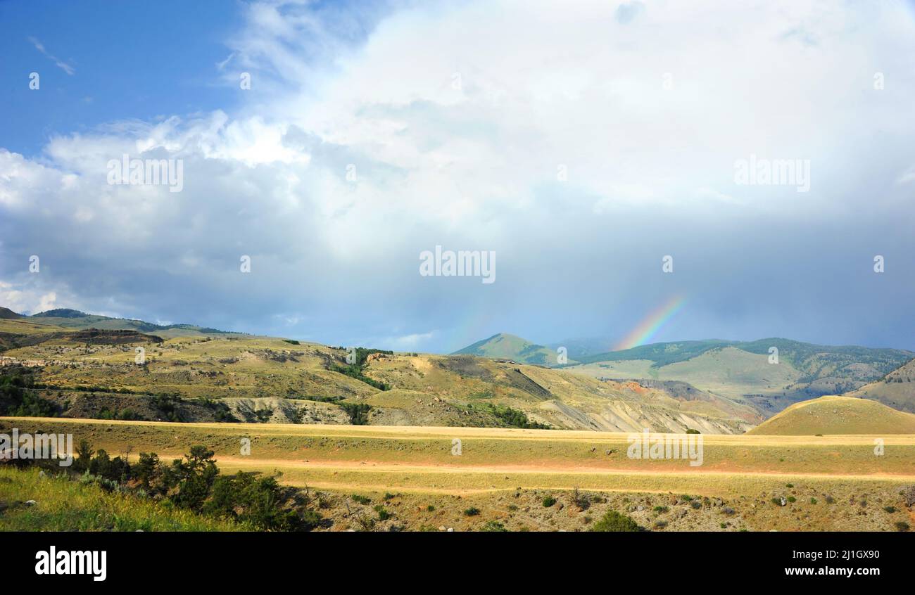Rainbow over yellowstone hi-res stock photography and images - Alamy