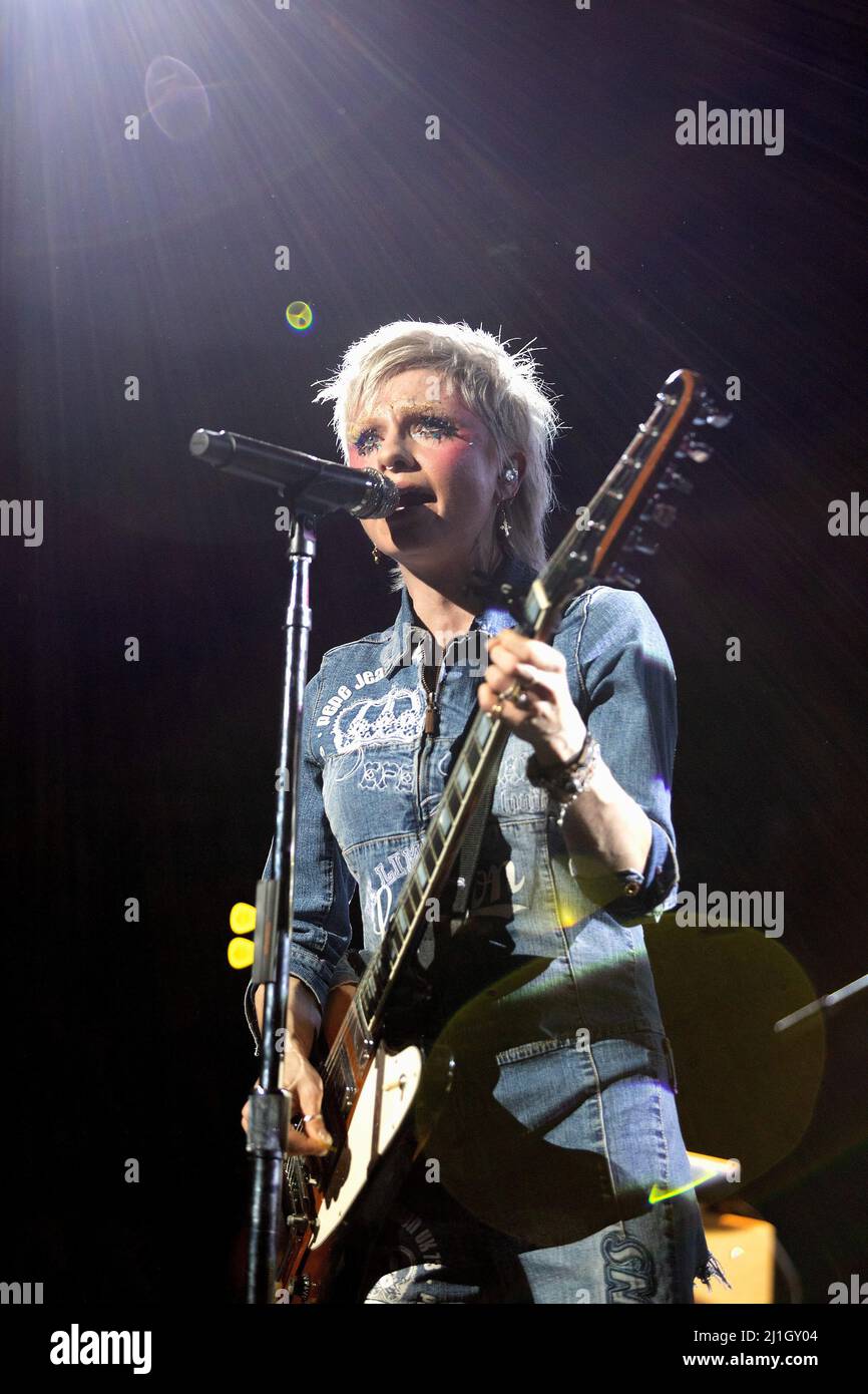 Sydney Rae White of the Wild Things performs on stage during the ...