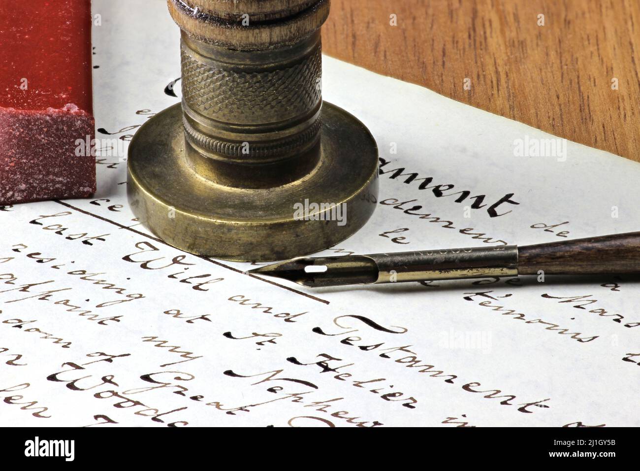 handwritten testament on desktop Stock Photo - Alamy