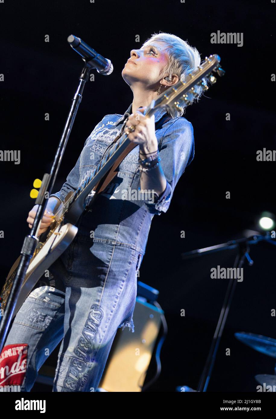 Sydney rae white hi-res stock photography and images - Alamy