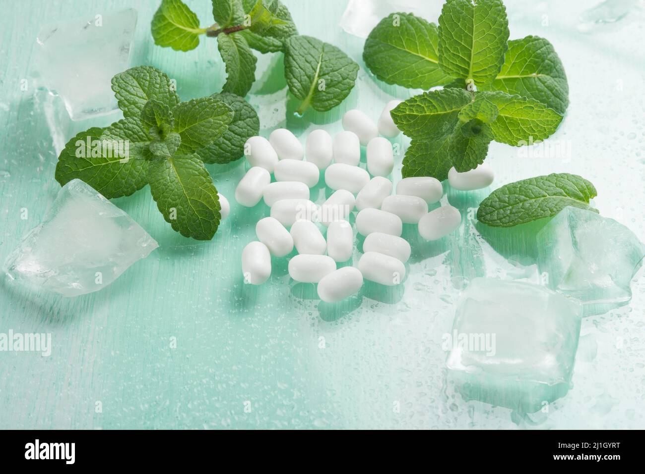 Minty taste hi-res stock photography and images - Alamy