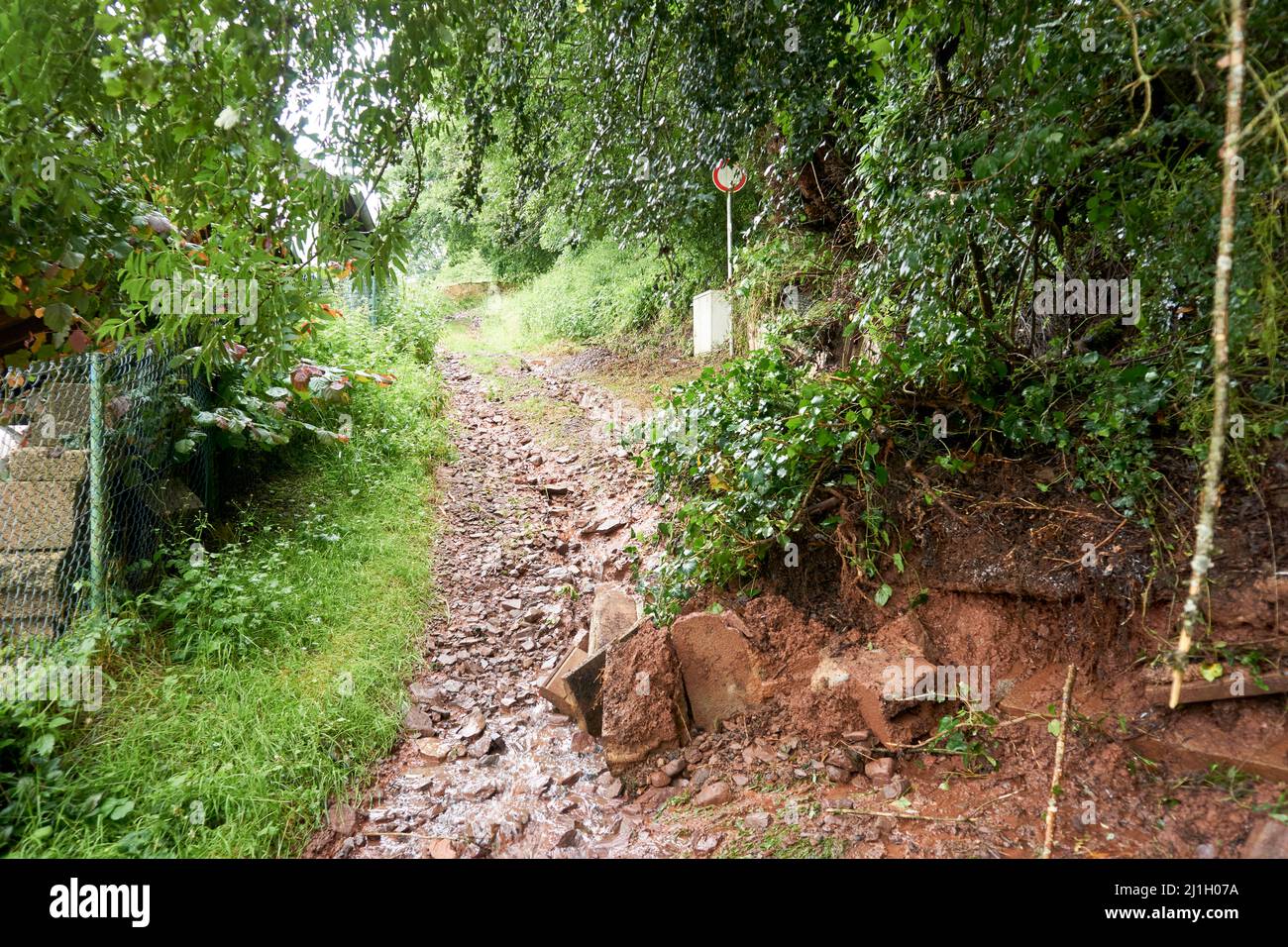 summer flood of the Kyll in Muerlenbach in the Eifel in July 2021 Stock ...