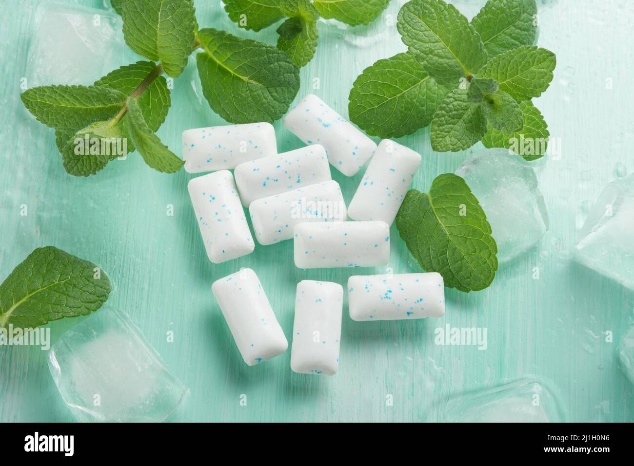 Sugarless chewing gum hi-res stock photography and images - Alamy