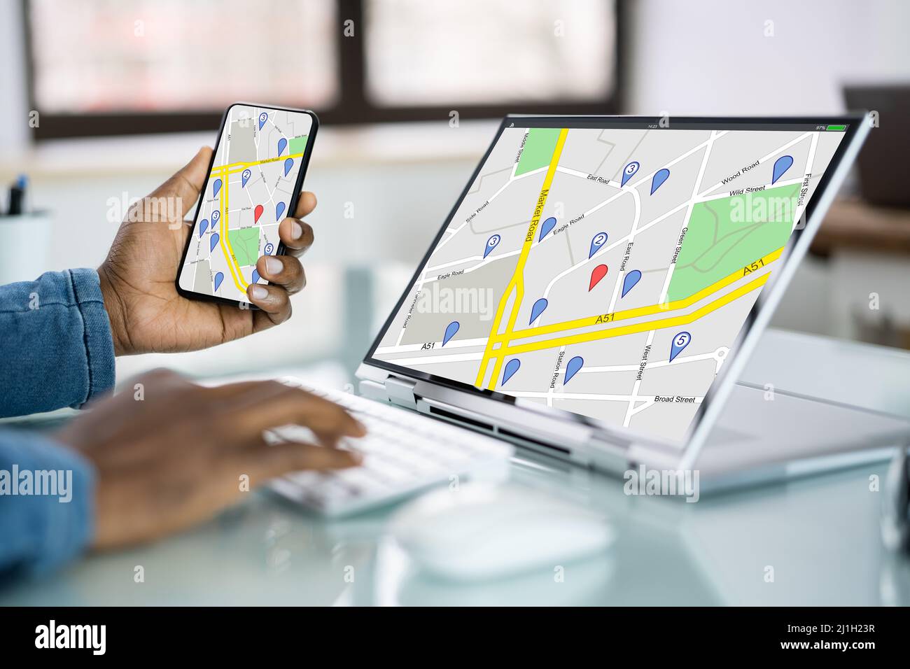 Laptop tablet map gps hi-res stock photography and images - Alamy