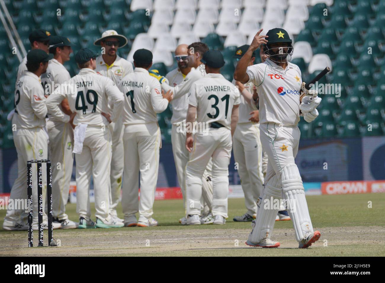 A view of the fifth and final day of the third cricket Test match ...