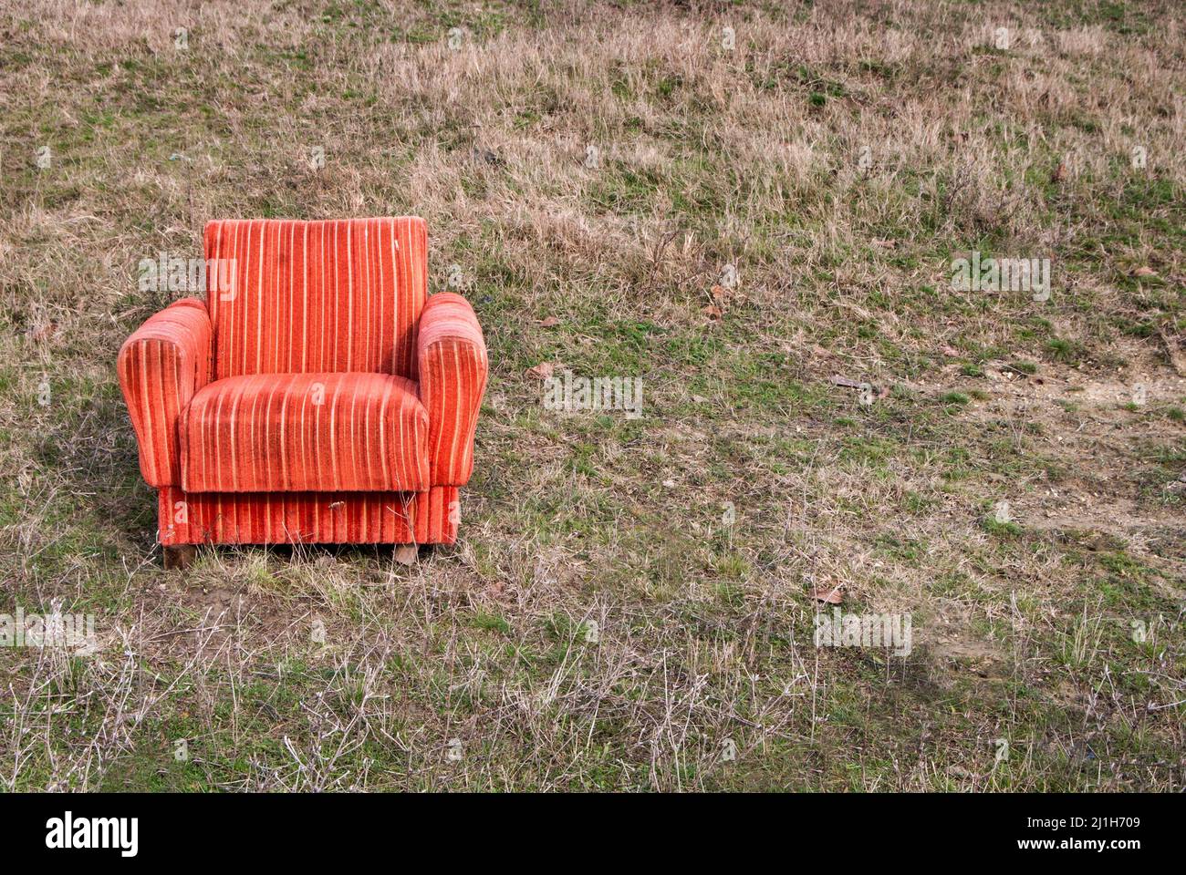 Chair in a landfill hi-res stock photography and images - Alamy